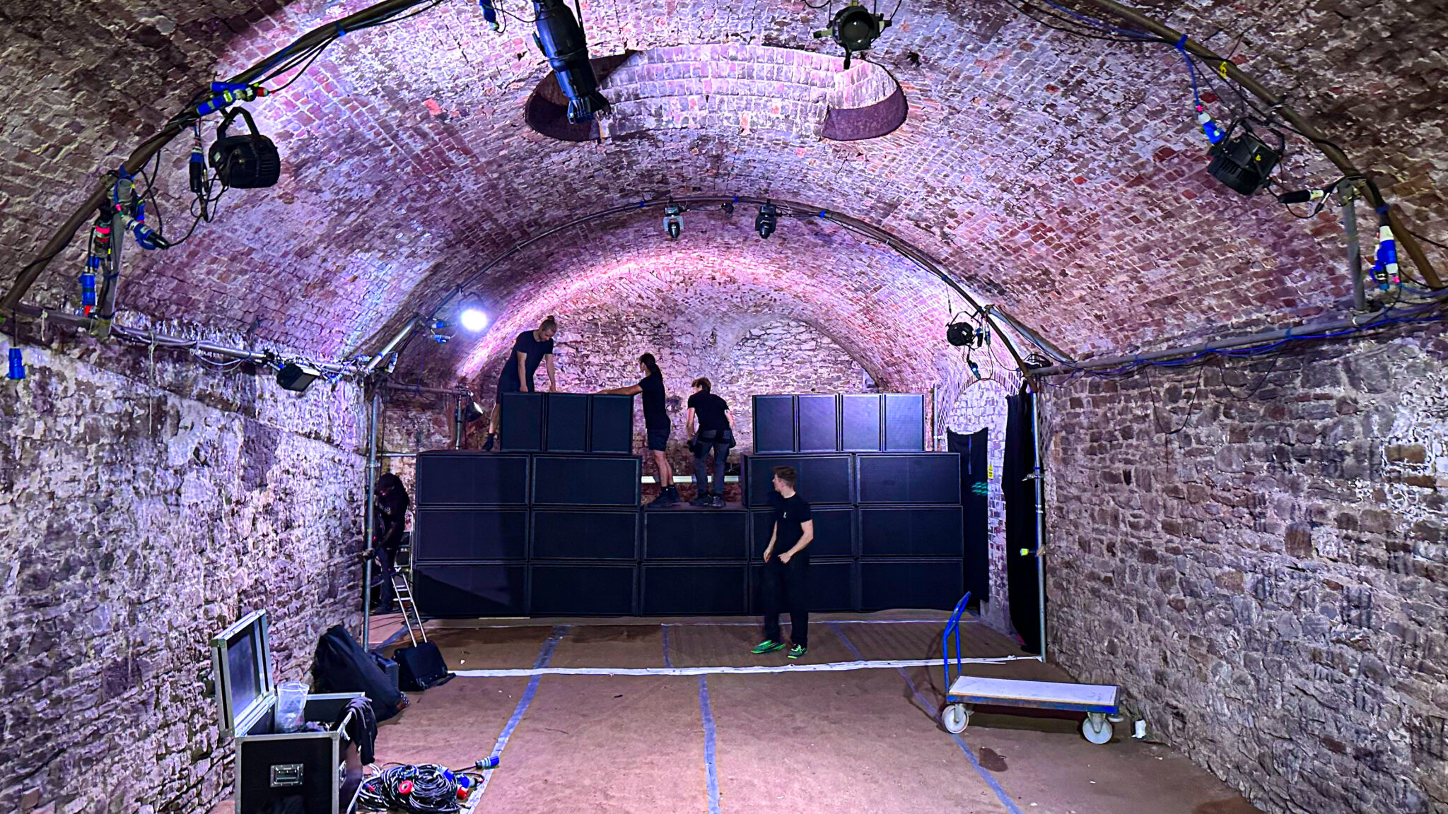 PA Drivers & Loudspeakers for Nightclubs | Celestion